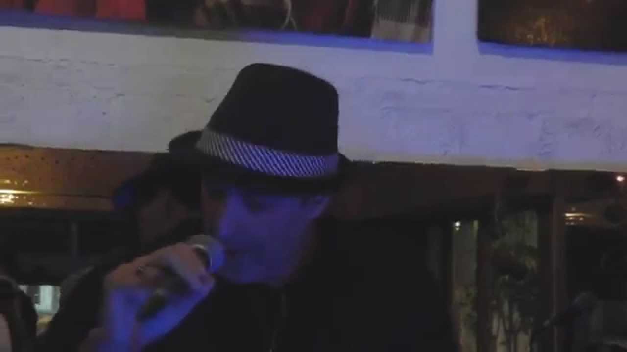 Love so Right (com Denis Camargo) - YouTube