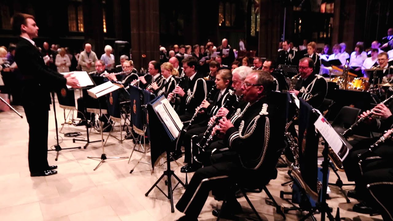 Hark The Herald Angels Sing - Greater Manchester Police Band - YouTube