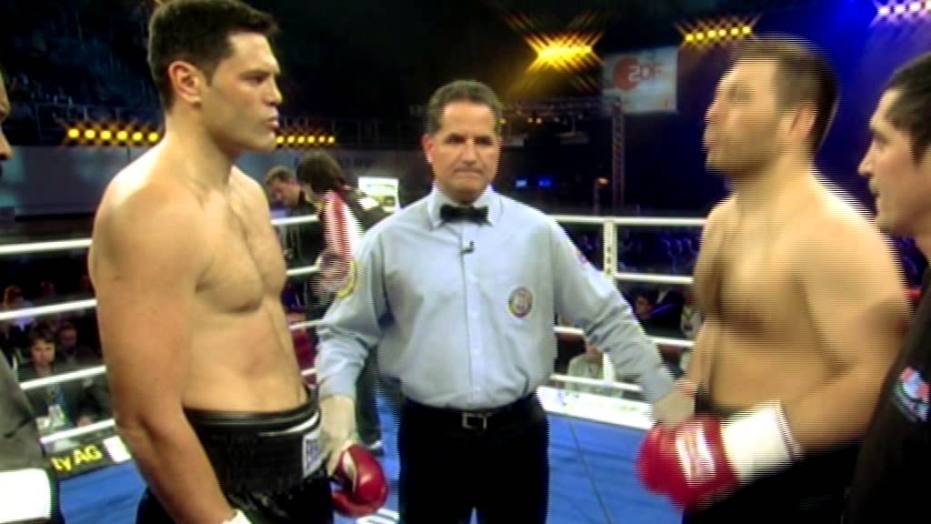 Kali Meehan speaks ahead of Super 8 heavyweight boxing tournament - YouTube