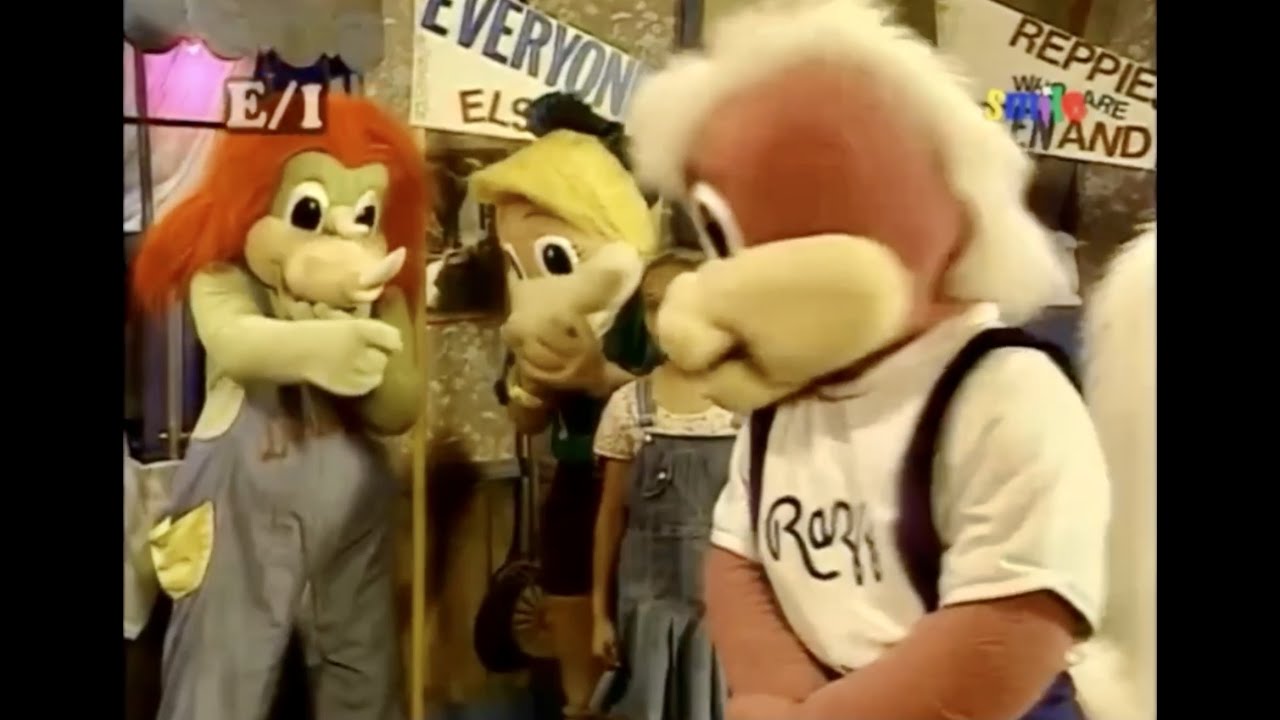 TEACHER'S PET 🙈 The Reppies Episode - YouTube