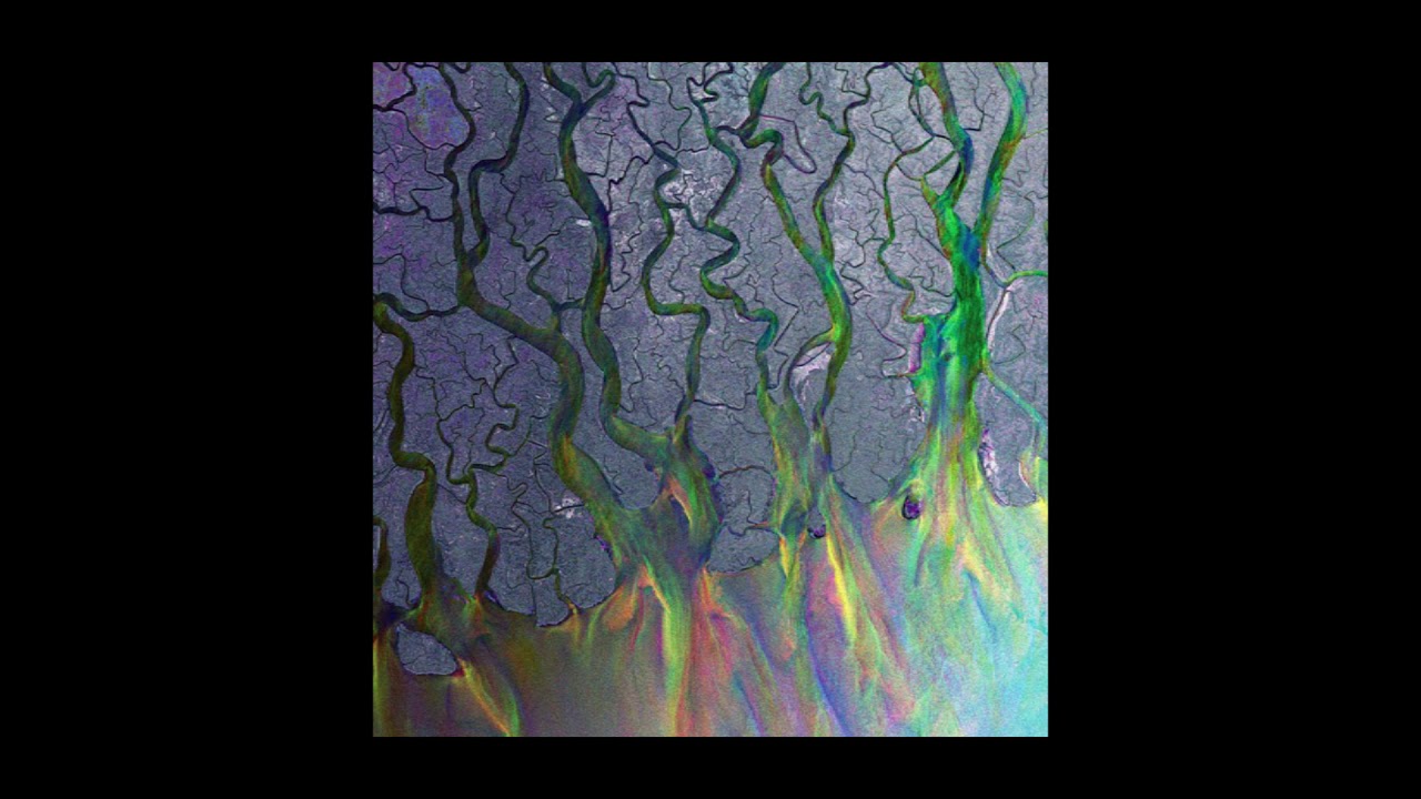 Alt-J - Bloodflood (Audio8D) - YouTube