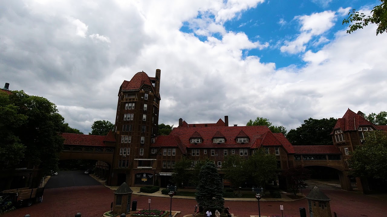 Queens Boulevard and Station Square Time Lapse 6/30;/20 - YouTube