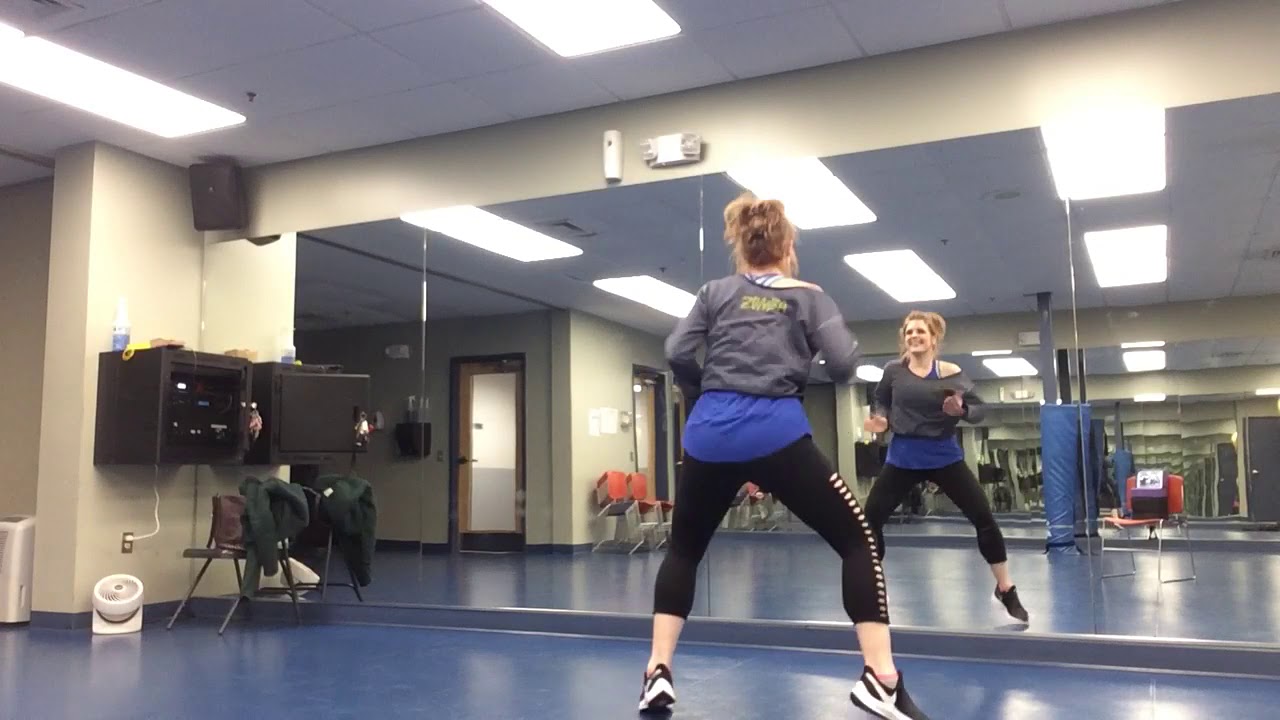 Tootsie Roll by the 69 Boyz(medium/high intensity Zumba) - YouTube