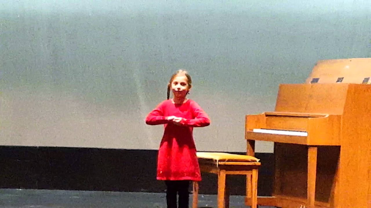 Emma sings I Want it Now - YouTube