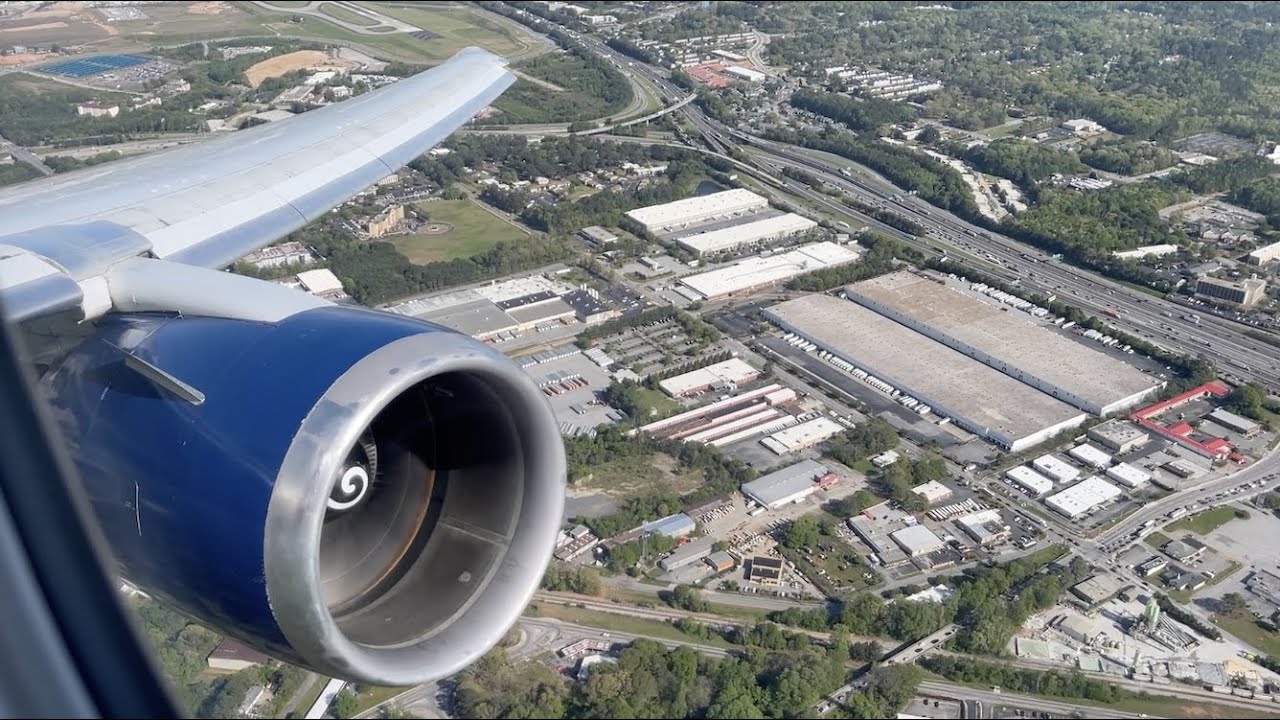 Delta Air Lines BCRF Boeing 767-400ER Takeoff from Atlanta Hartsfield ...