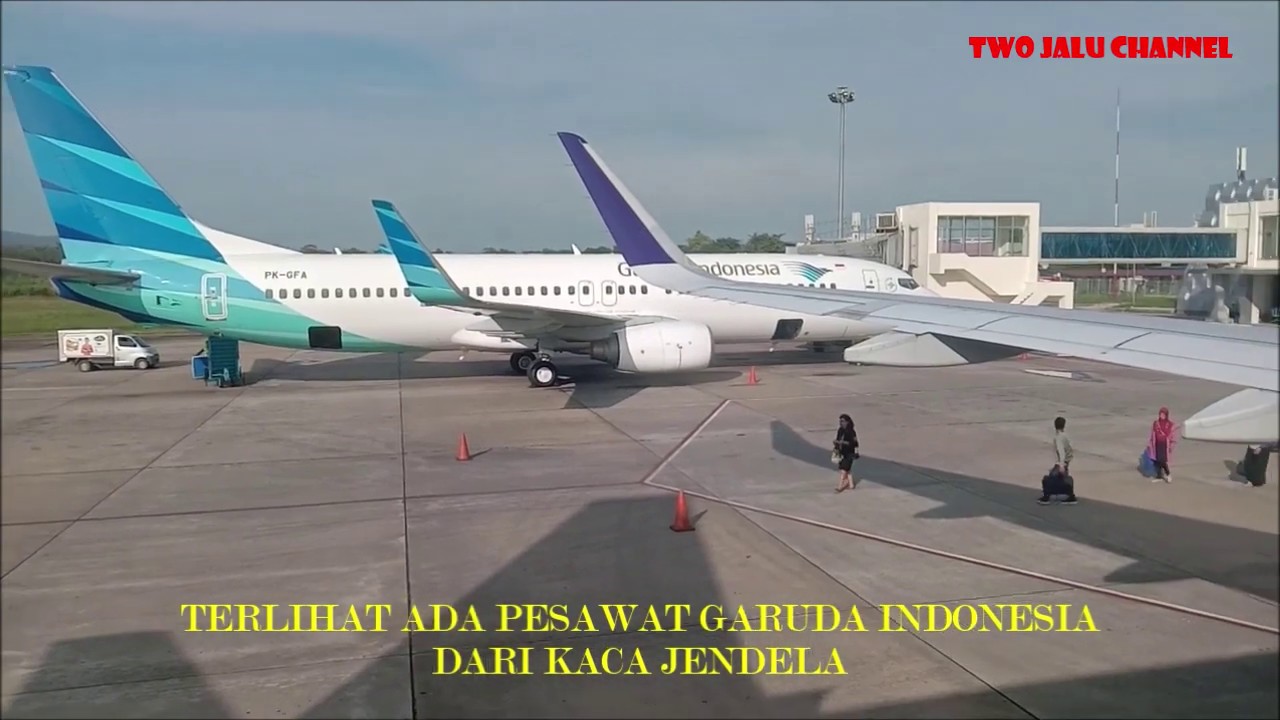 Terbang bersama Batik Air ID 6249 Kendari-Makassar - YouTube