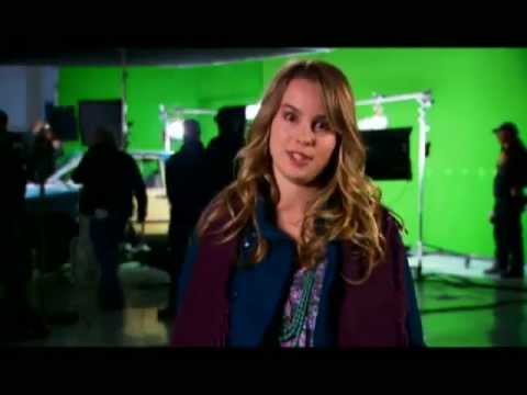 Good Luck Charlie: It's Christmas! - Transportation - Extra Behind The ...