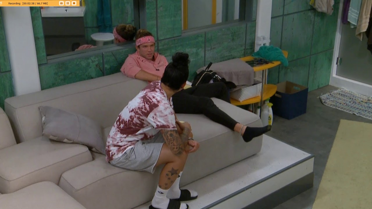 BB20 Tyler tells Kaycee JC is against her Big Brother - YouTube