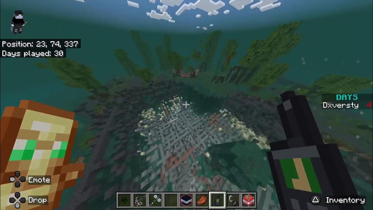 Minecraft/ Zombie Apocalypse Day 1 - YouTube