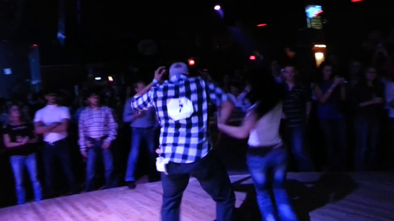 One handed slide out dip - YouTube