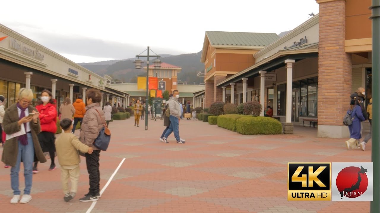 4K Walking around Gotemba Premium Outlet 2020 - YouTube