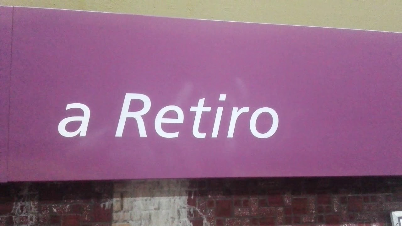 Subte Línea E: Formacion CAF GEE equipo "F" en la estación José M ...