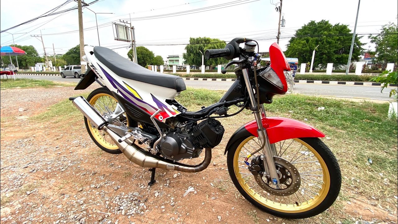 Honda tena ชื่อนี้ใครก็รู้จัก (ของพี่บ๋อม เมืองพล) - YouTube