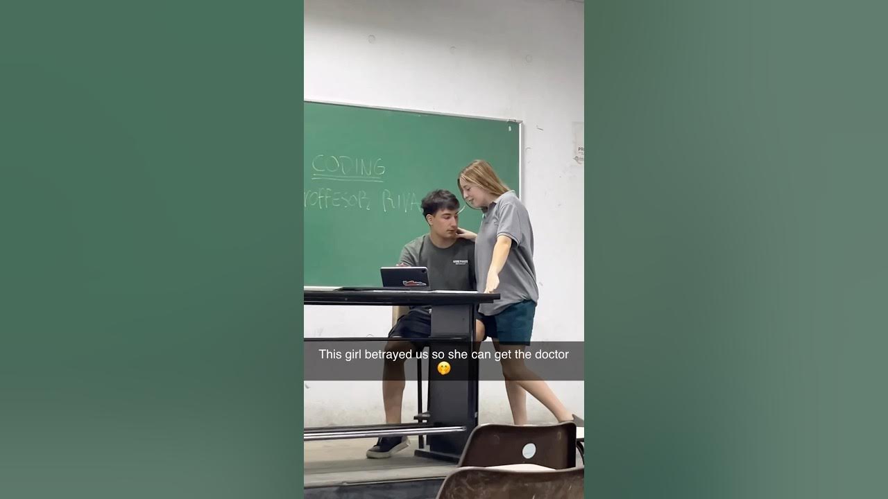 She flirted with the coding teacher 😱 #coding #flirting #crush #codingtips #ai #codingtech - YouTube
