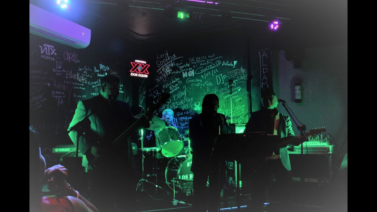 GRUPO LOS BOOGY´S MUCHAS RAZONES - YouTube