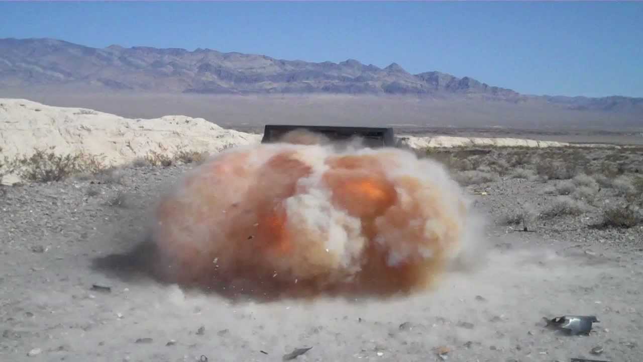 20 pounds of tannerite - YouTube