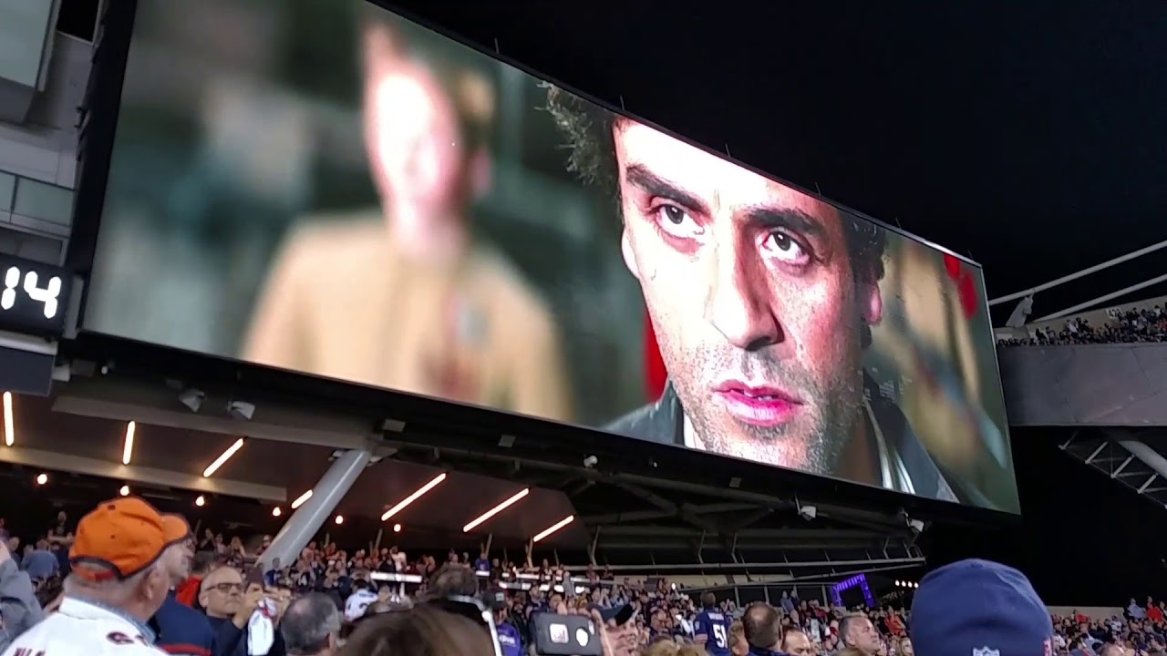 Star Wars The Last Jedi trailer at Soldier Field - YouTube