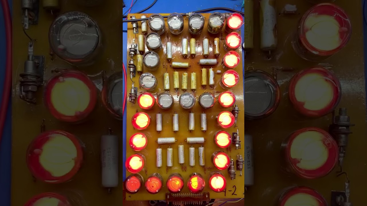 IN-28 Nixie tube panel - YouTube
