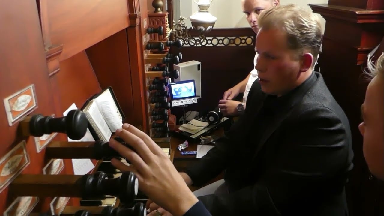Massale Samenzang Met Bovenstem Psalm 42 Vers 1 3 En 5 Grote Of St