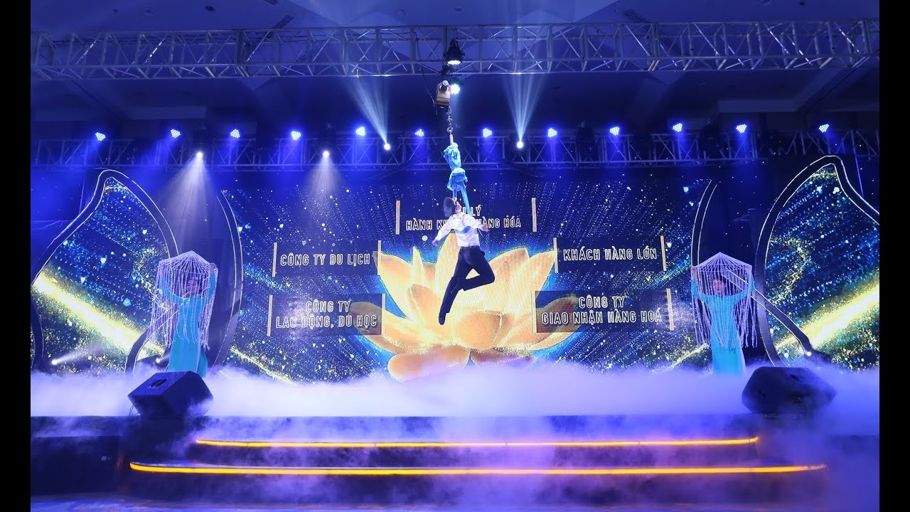 HNKH VIETNAM AIRLINES CNMB 2017 | Key Performance - Led Interative ...