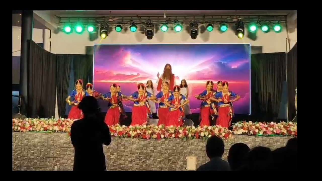 SHNS- Niya B Vikram & Friends... welcome dance 2025 - YouTube