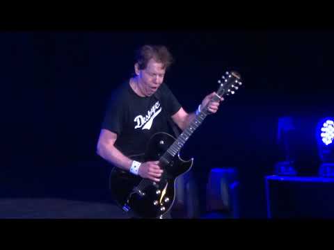 George Thorogood One Bourbon, One Scotch, One Beer 8-9-19 Pacific Amphitheater OC Fair