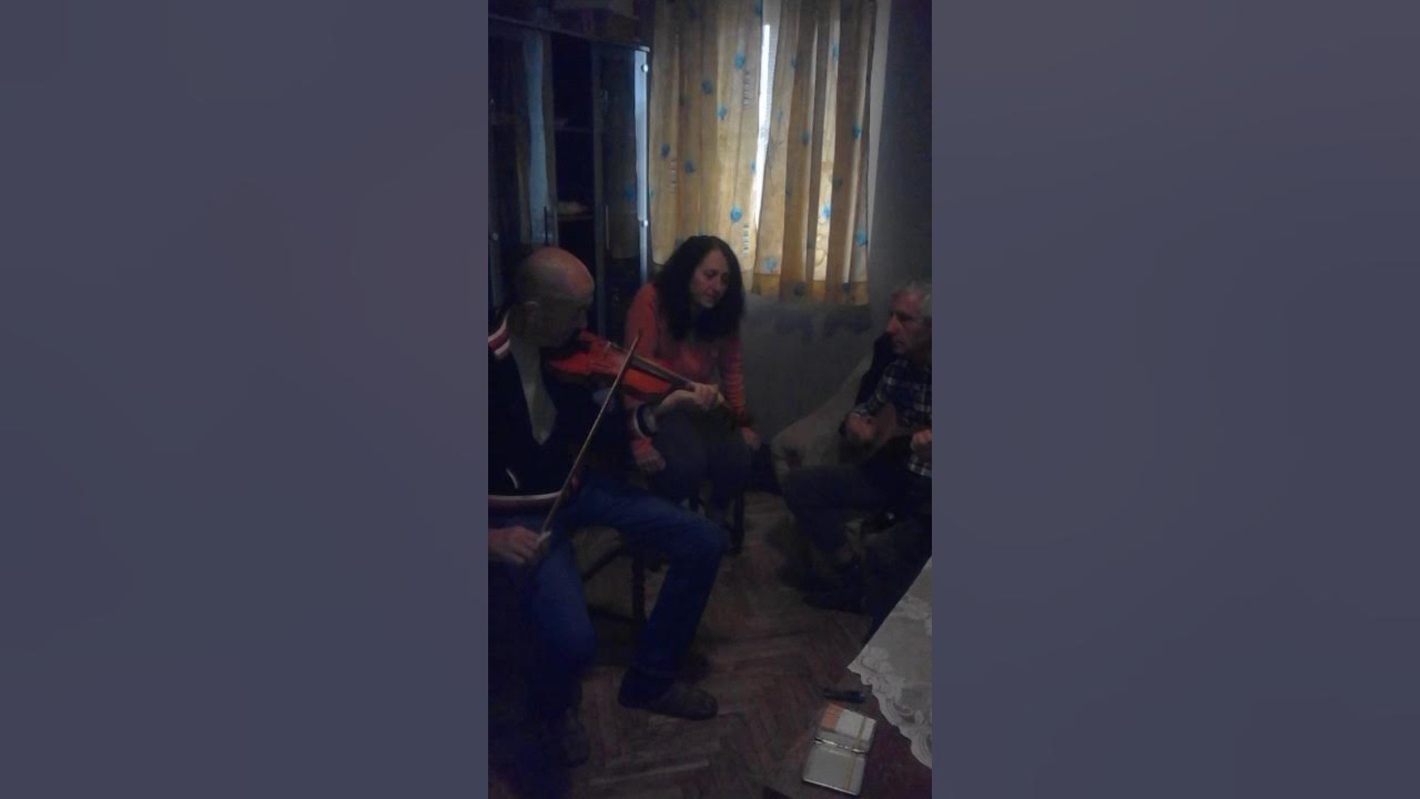 Stevo violina Đuro šargija i Petra - YouTube