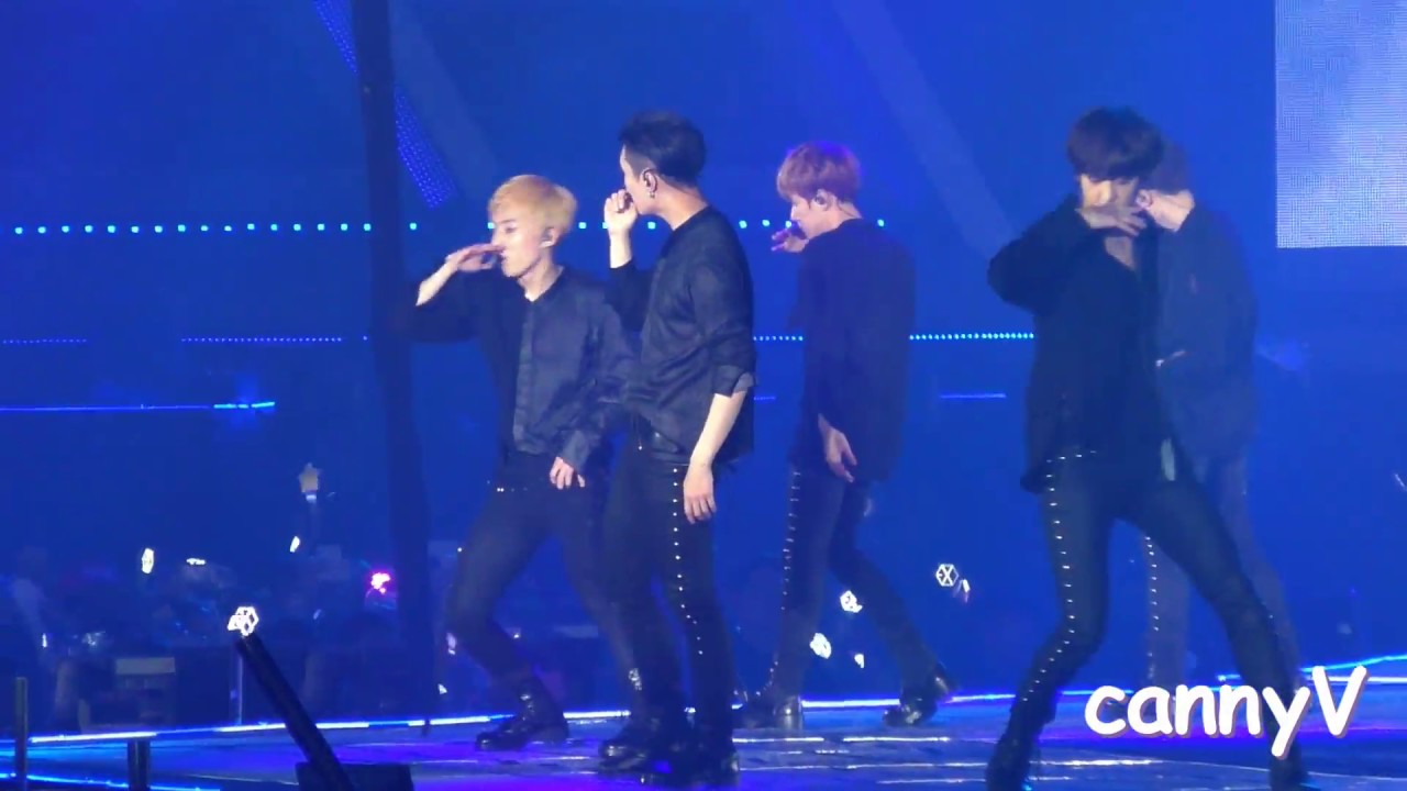 170212 EXOrdium @Hong Kong White Noise+Thunder+playboy+Artificial Love ...