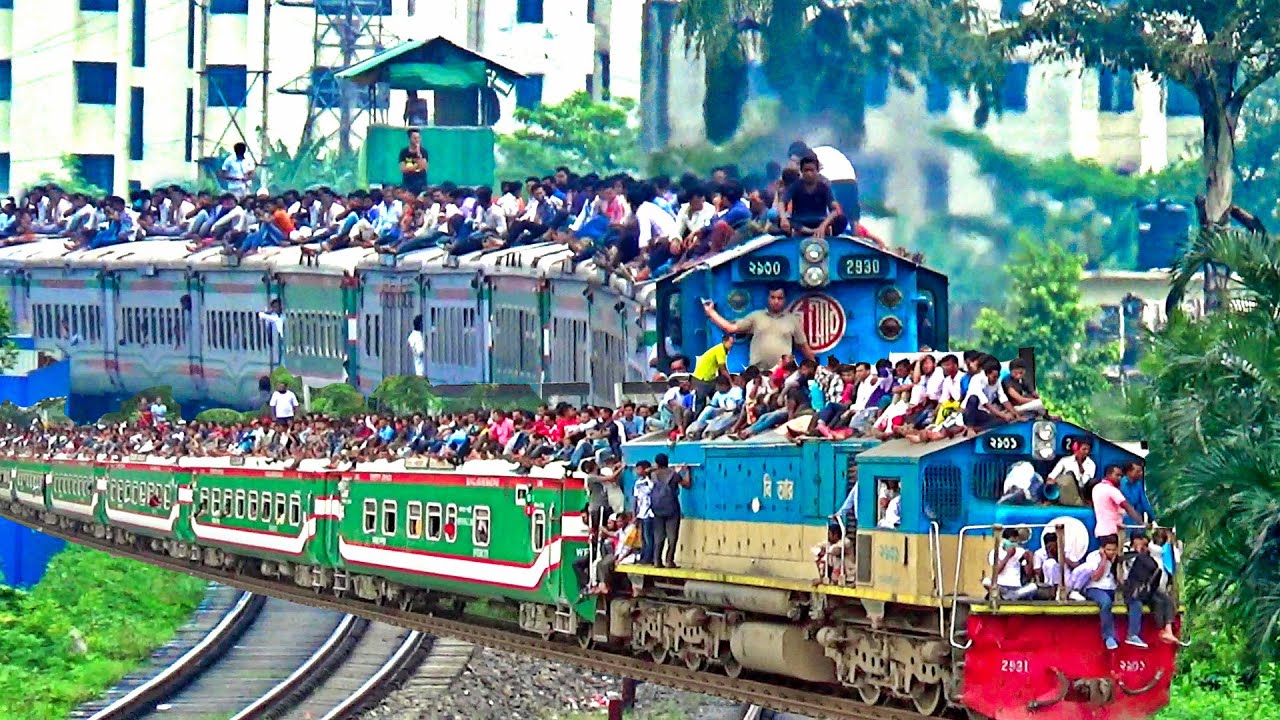 Eid Special Crowded train Journey -Bangladesh Railway - YouTube