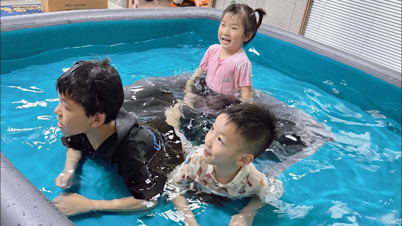 Portable hot spa tub 7*7*2.6ft size IPOOLGO inflatable hot spa tub ...