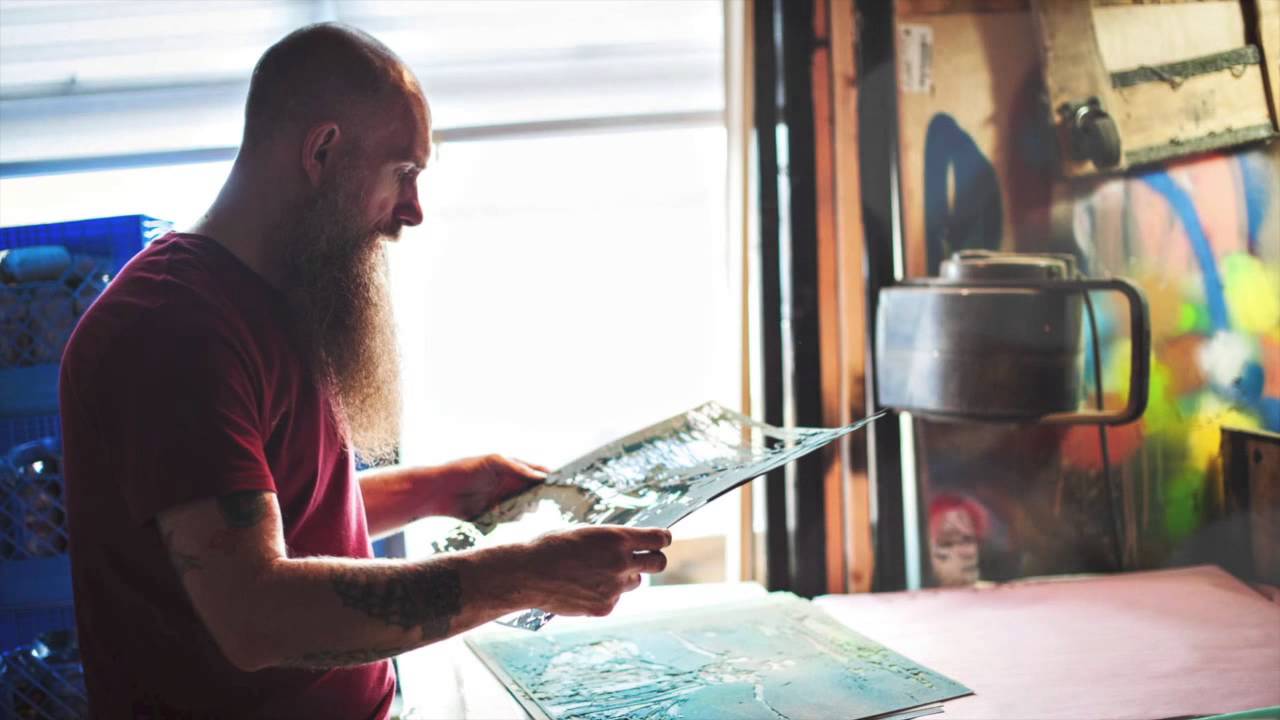 Meet Mural Artist Logan Hicks | Artist Spotlight | Liquitex - YouTube