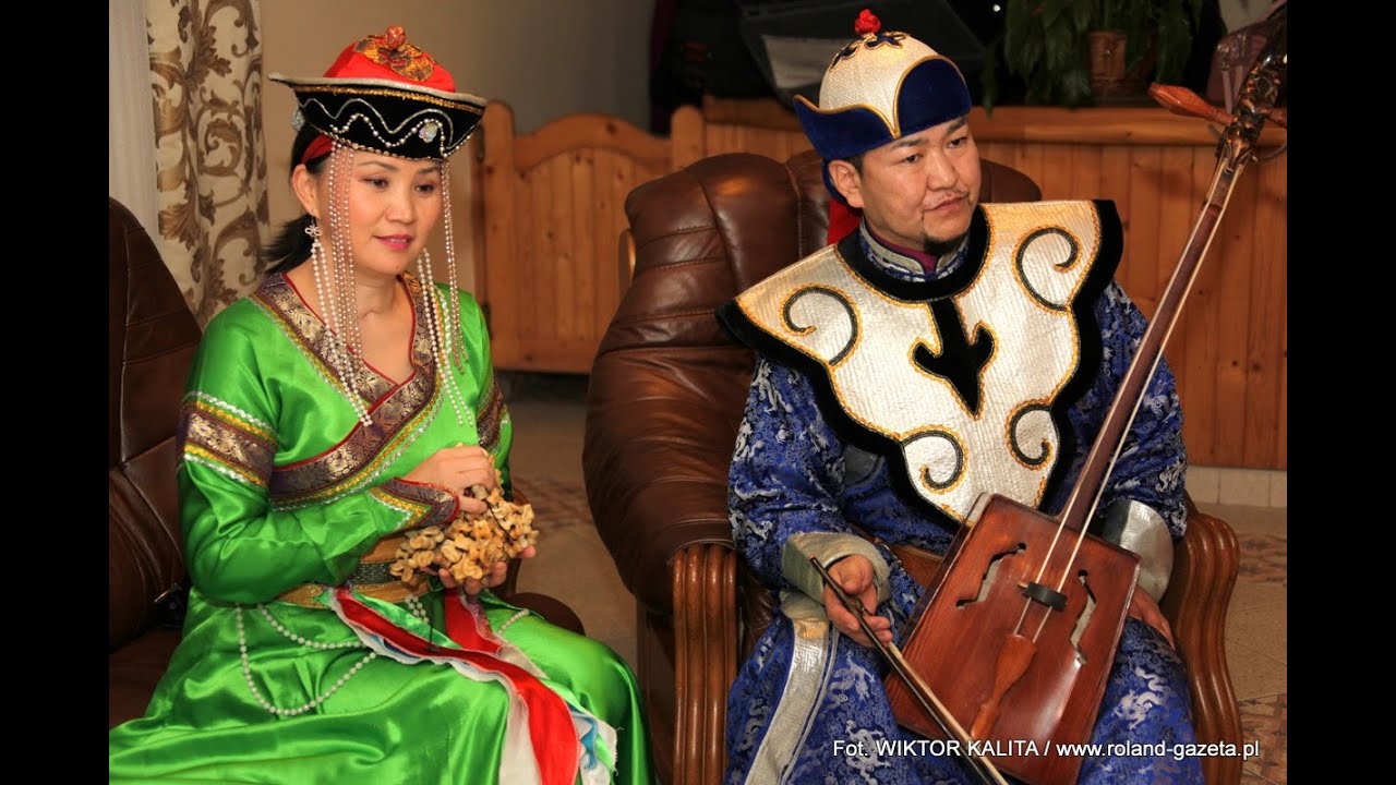 MONGOŁOWIE W ŚRODZIE ŚLĄSKIEJ - YouTube