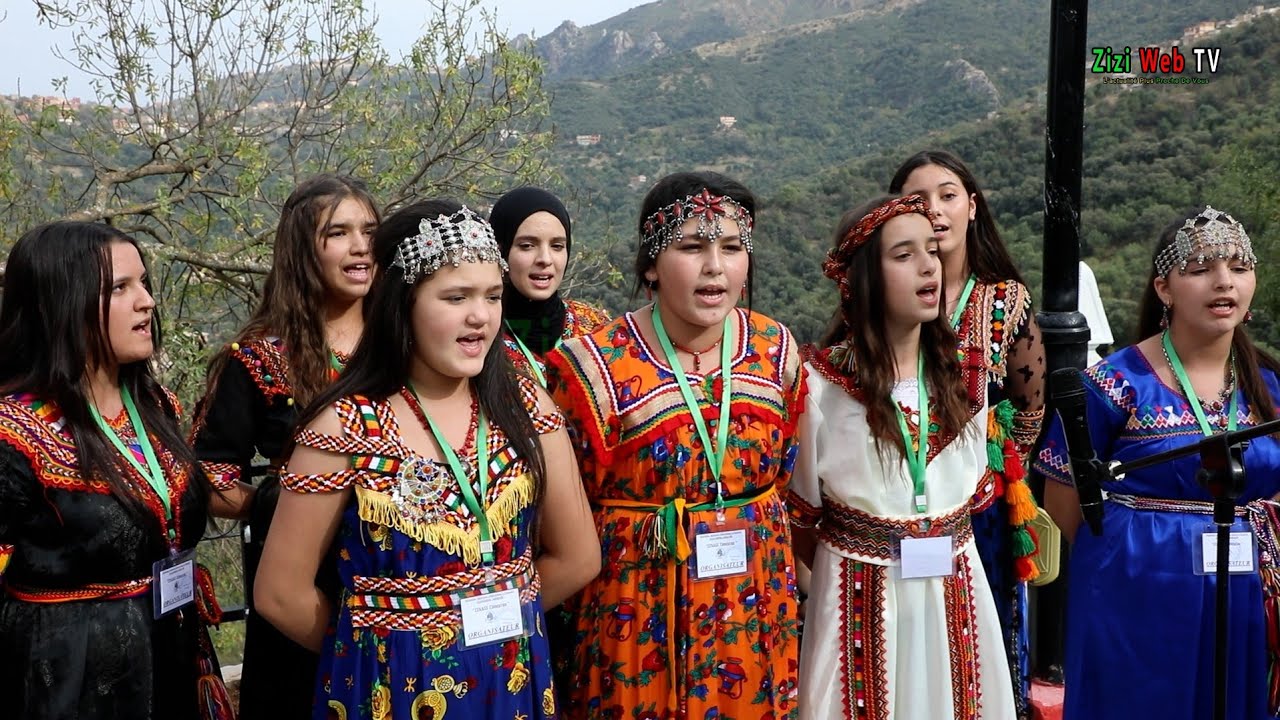 Magnifique Chants Patriotique Kabyle Au Village Timeghras à Tizi-Ouzou ...