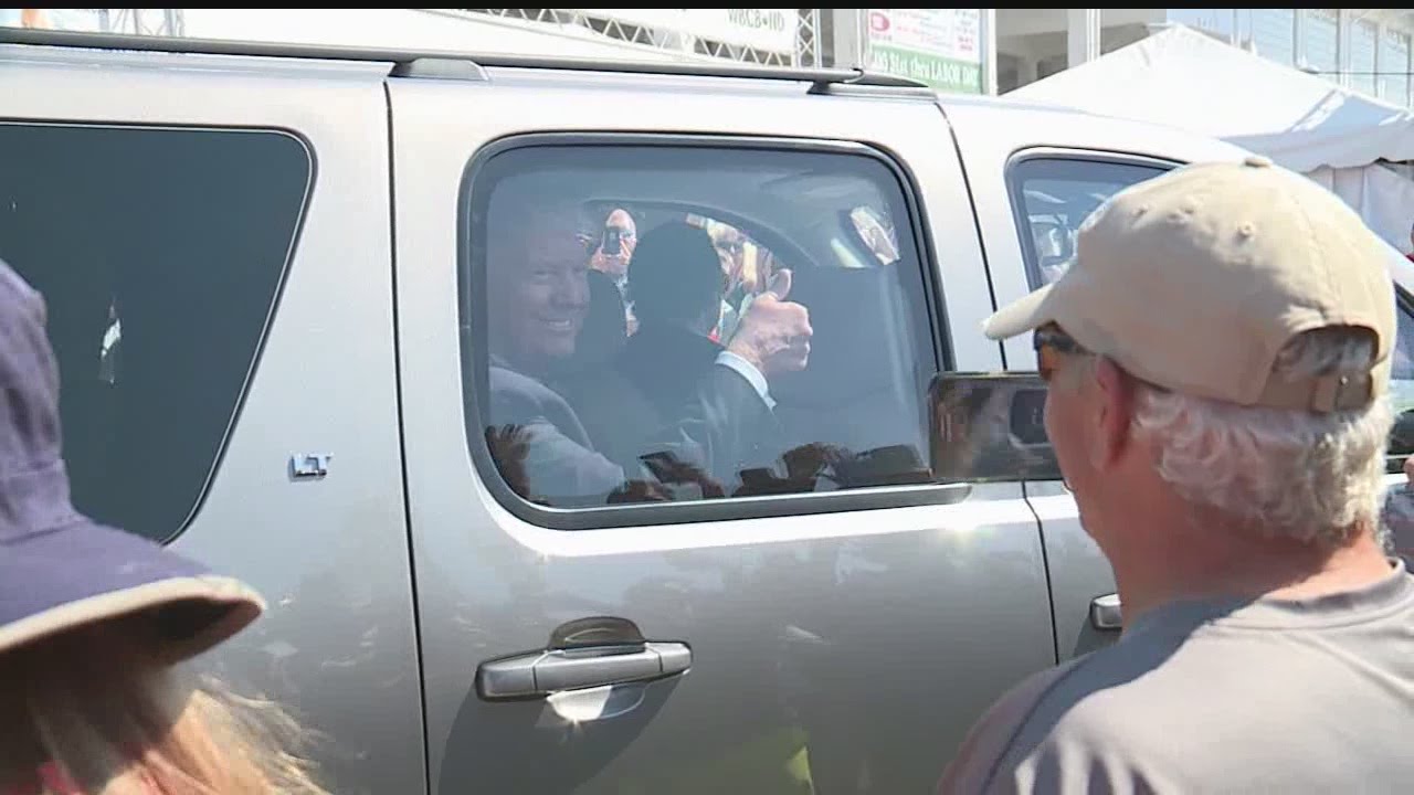 Donald Trump visits Canfield Fair on Labor Day Live #4 - YouTube