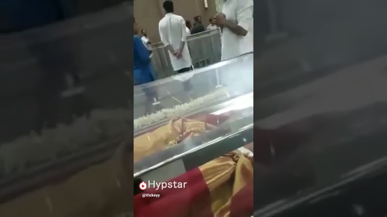 Sri devi dead body rare video - YouTube