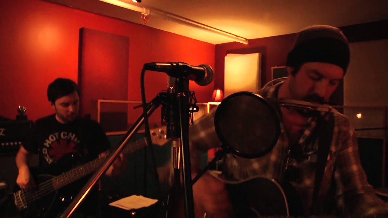 Williamsboy & Co. performing "yea yea yea yea" LIVE at the Vault ...