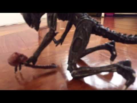 Aliens stop motion - YouTube
