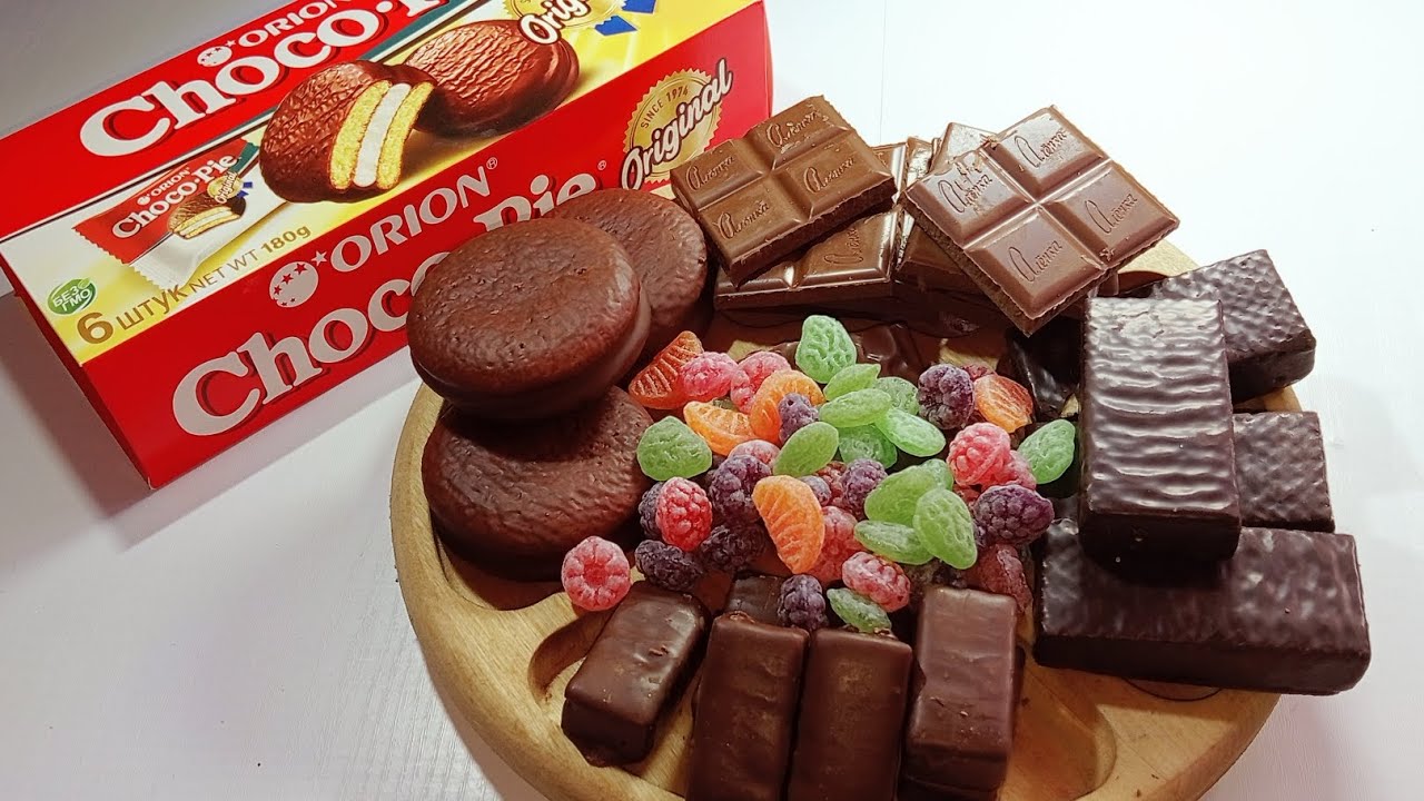 Asmr Chocolate💖laying out designer chocolates for your satisfaction🥰🍫 ...