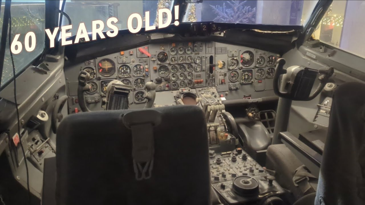 INSIDE a United Airlines Boeing 727 - YouTube