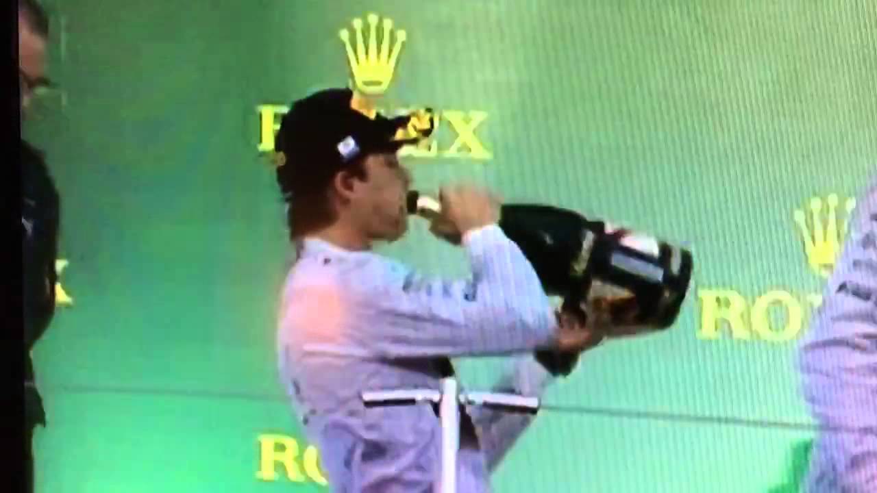 2014 Japanese GP: Nico Rosberg Champagne FAIL - YouTube