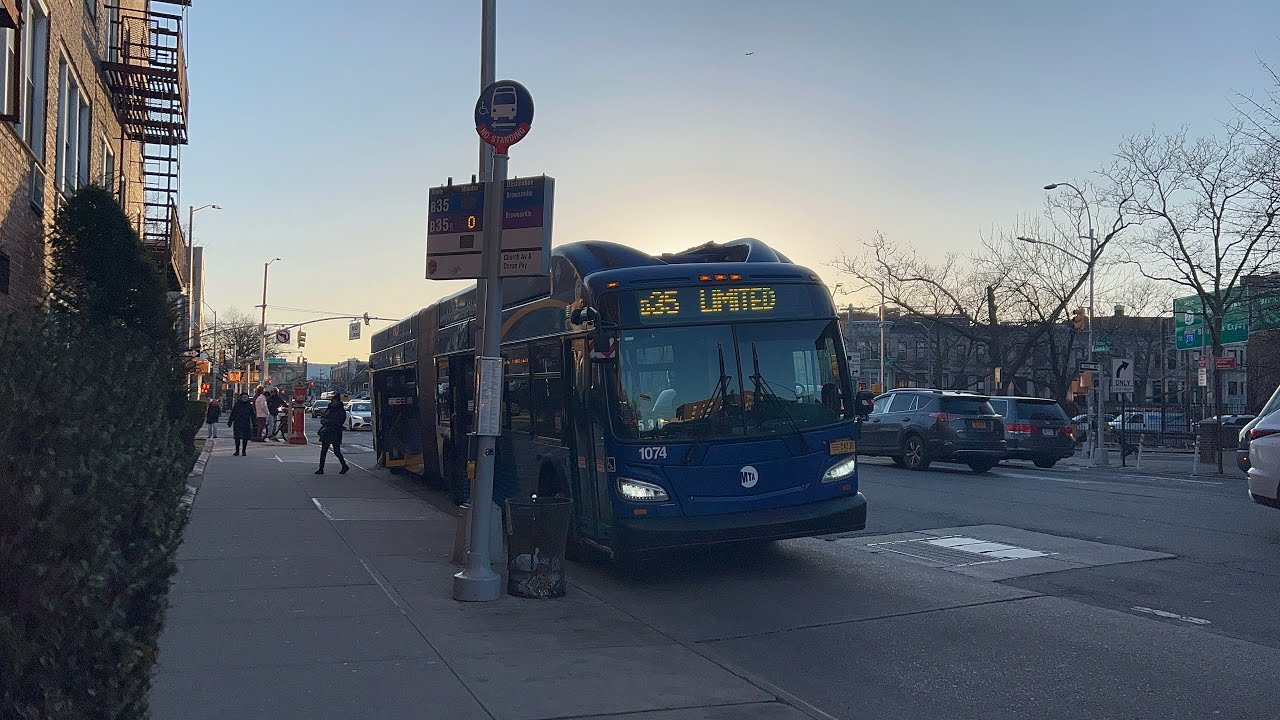 MTA New York City Bus 2017-18 New Flyer Industries “Xcelsior” XN60 1074 ...