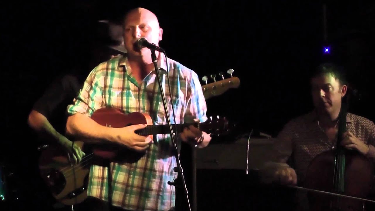 Simon Clothier - I Don't Believe It. Live at The Troubadour Club. 18th ...