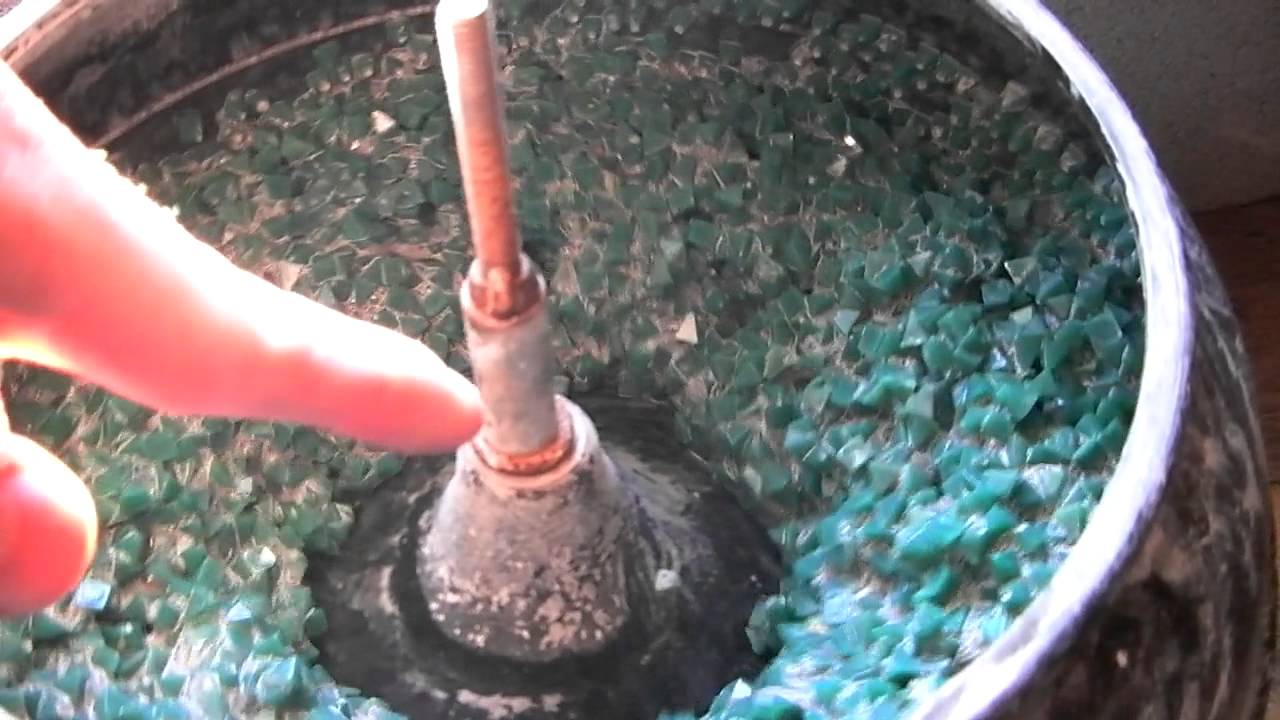 Heat anodizing titanium and engraving - YouTube