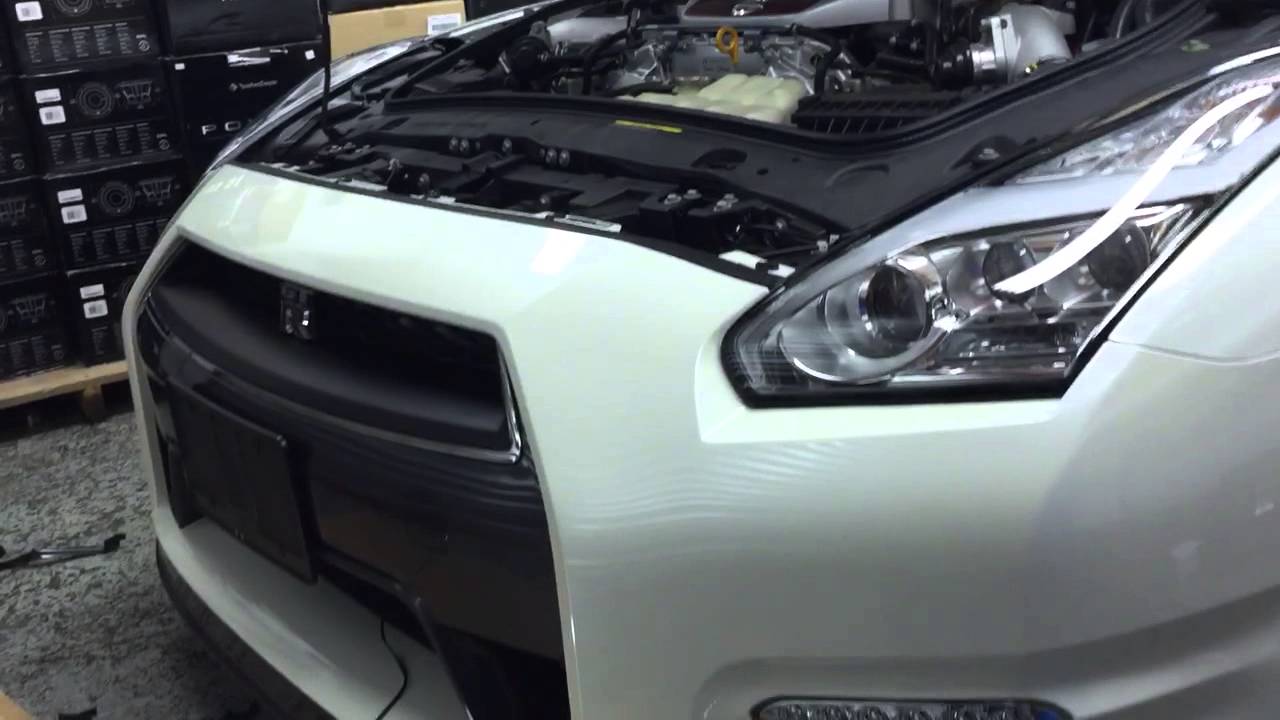 2015 Nissan GTR hide away license plate - YouTube