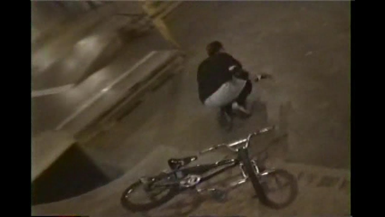 Learning My First Backwards Tricks - 1993 - YouTube