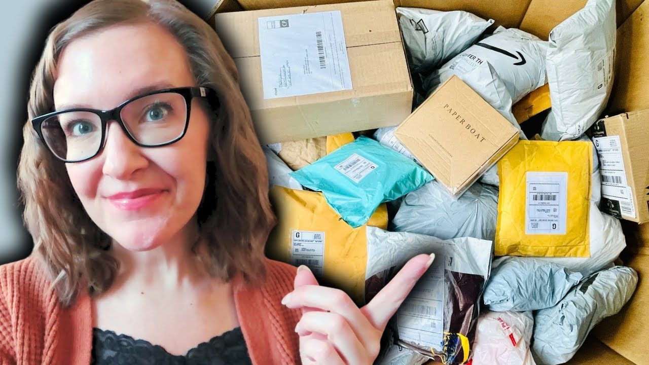 I Bought UNCLAIMED Mail Packages! - YouTube