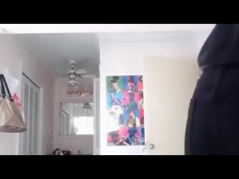 Latina hôt striptease very sexy big boobs and ass