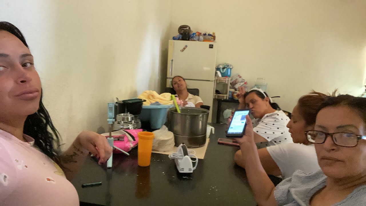 Segimos en familia algien de aquí - YouTube