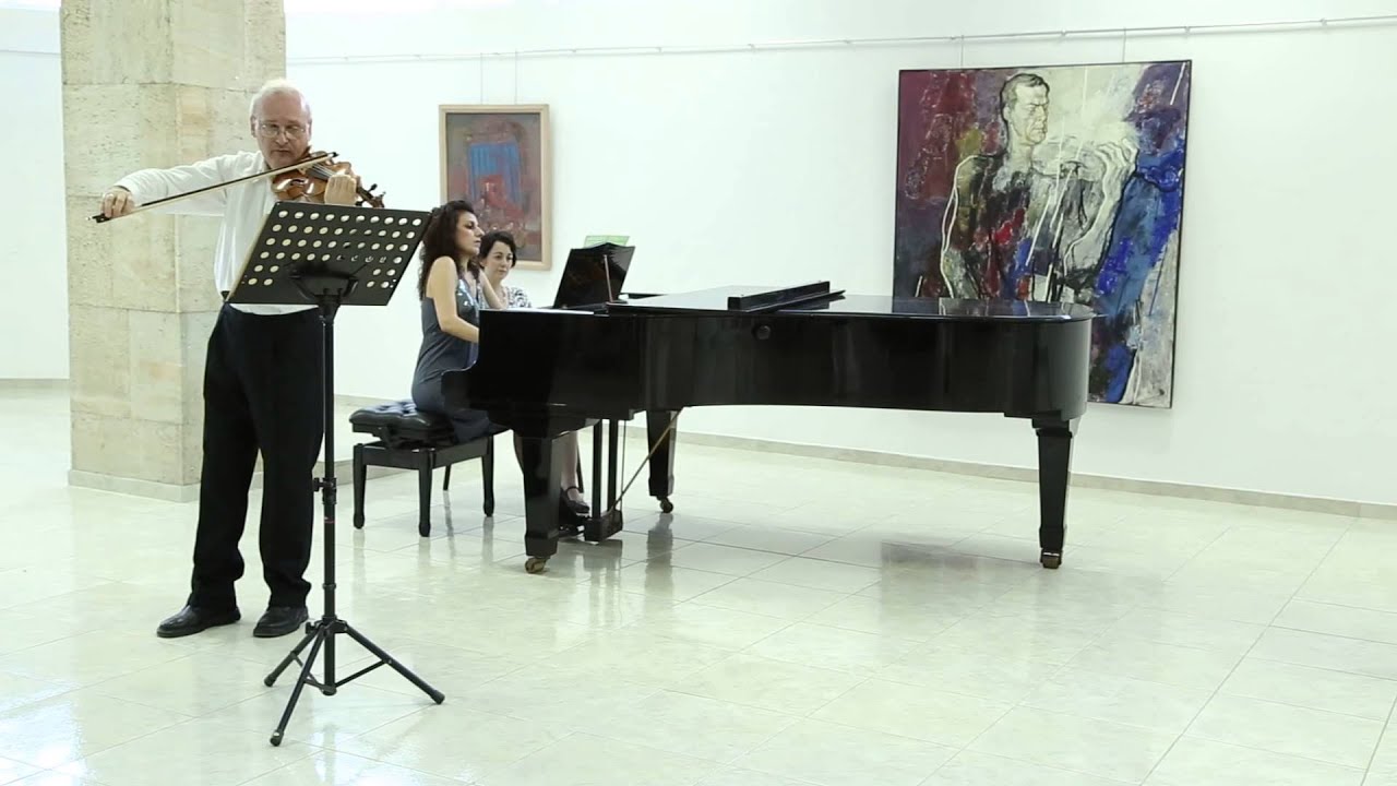 Michael Barta at ICMF Bulgaria 2013 - YouTube