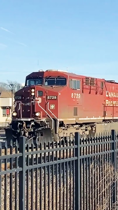 CP #8729 leads Westbound Freight on the CPKC Watertown Sub #railfanning - YouTube